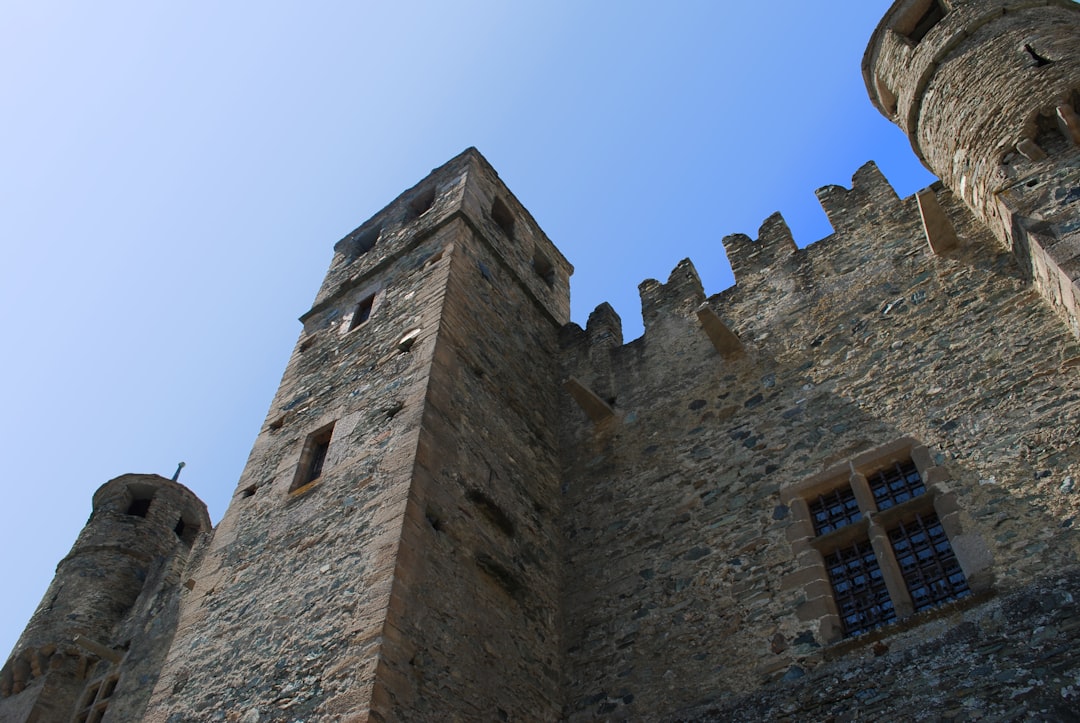 Giants of the battlefield: a timeline of the mighty siege tower ...